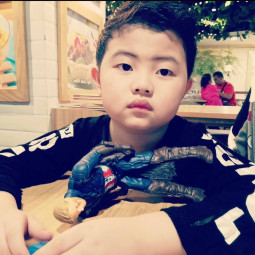 Daniel Julius - Trakteer.id