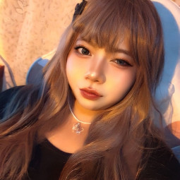 Queen Kimi - Trakteer.id
